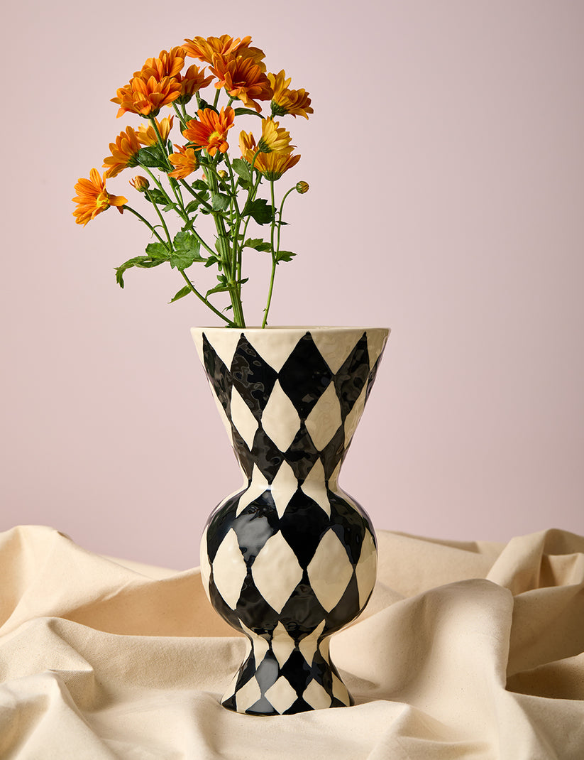 Black Jasper Vase – Rose and Grey